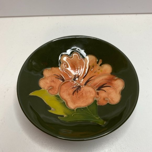 moorcroft | Accents | Moorcroft Pink Hibiscus Green Glazed Pottery ...